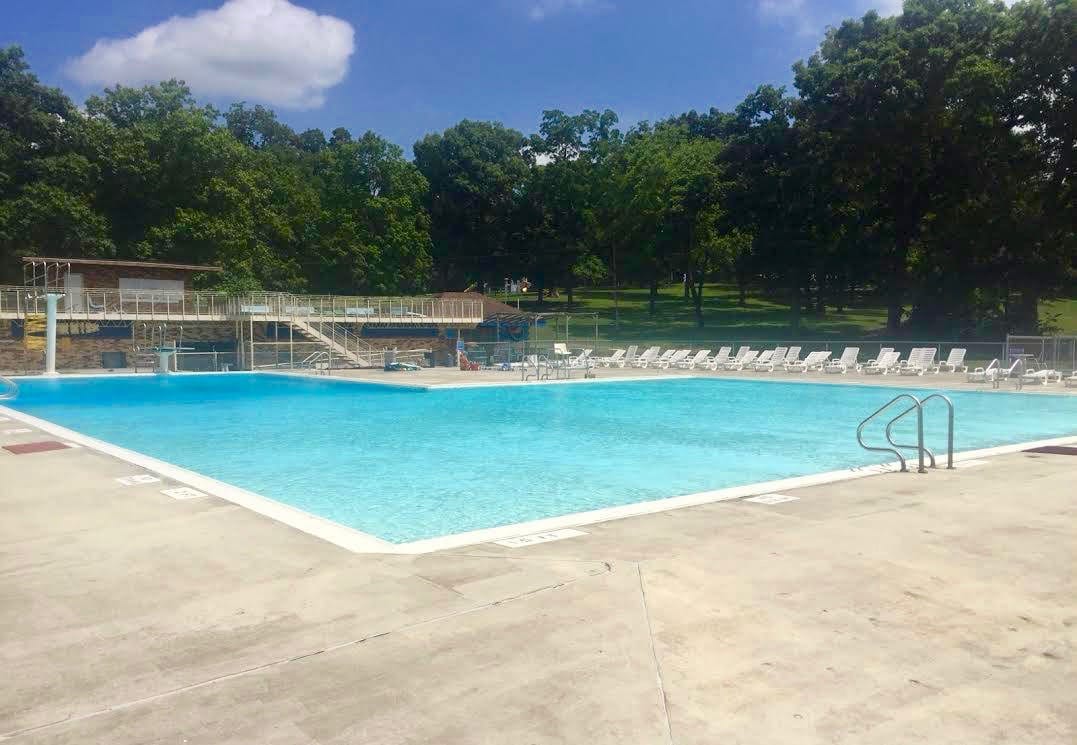 Glenwood Pool - Macomb Area Convention and Visitors Bureau